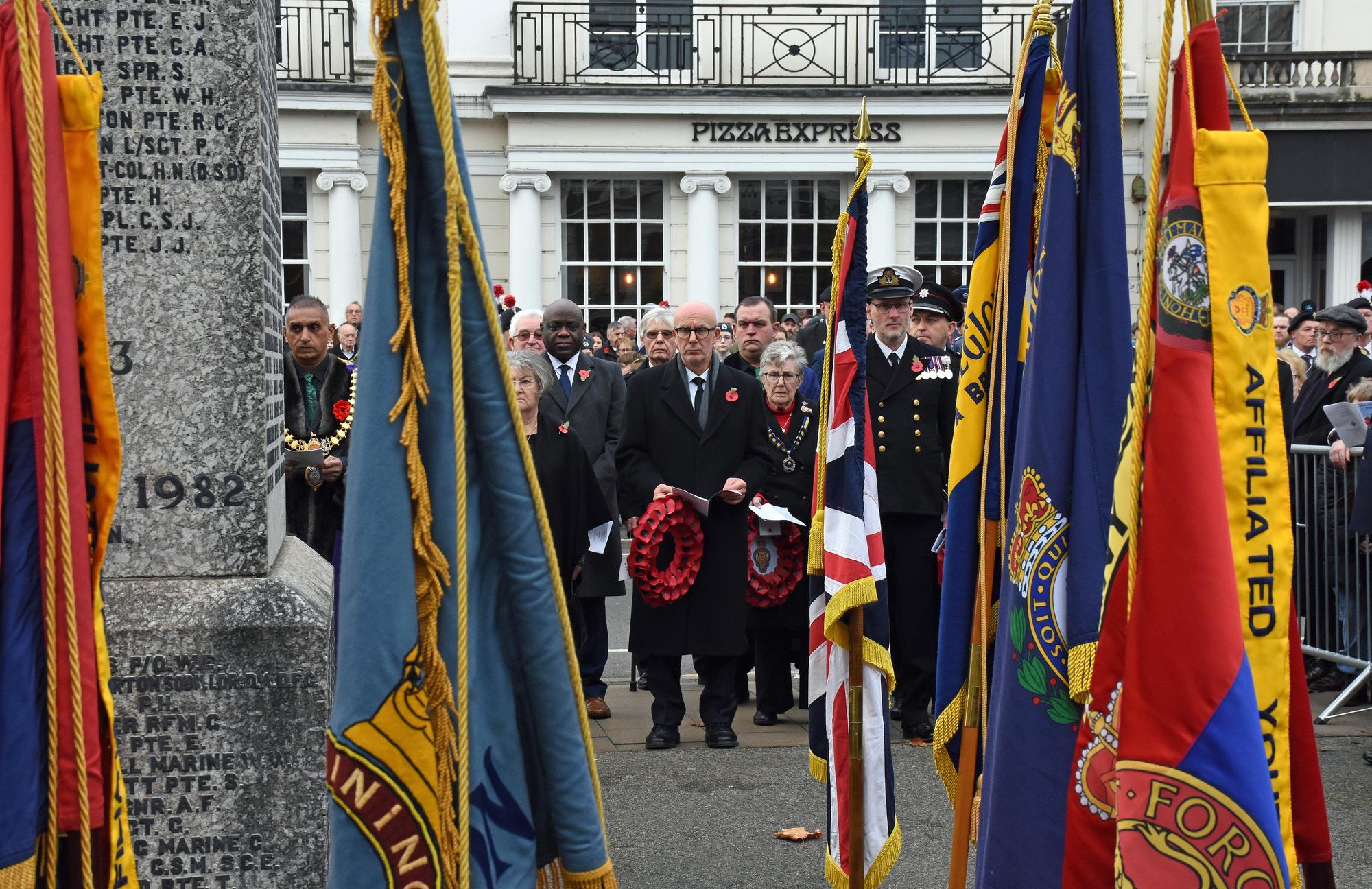 In pictures: the Remembrance Sunday Parade in Leamington 2025