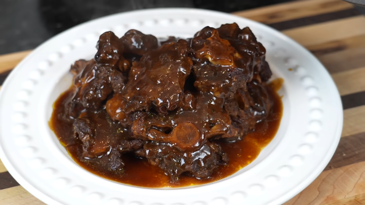 Let's make some juicy, tender, and delicious oxtail