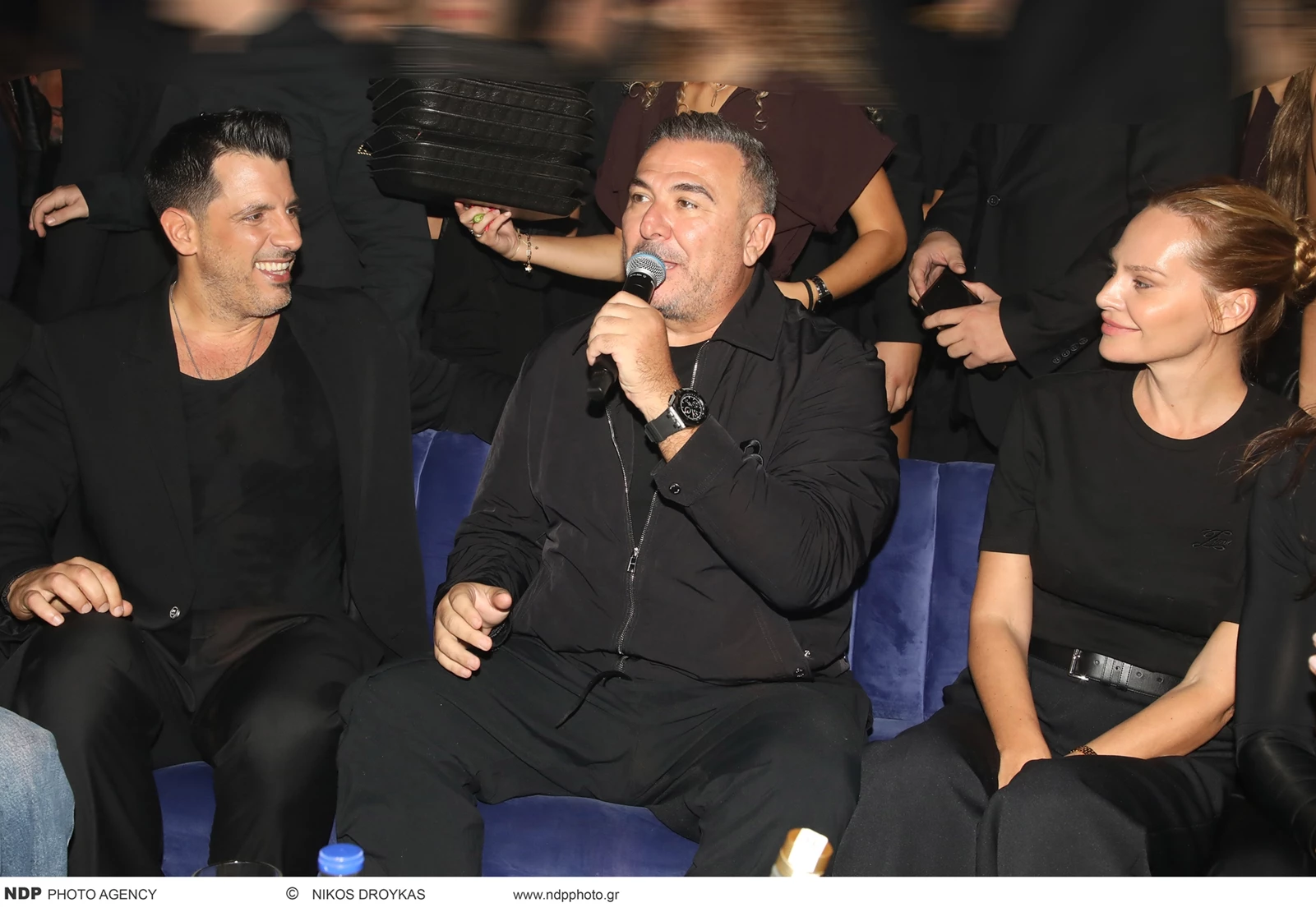 Αντώνης Ρέμος - Υβόννη Μπόσνιακ | Τα τρυφερά στιγμιότυπα από τη βραδινή ...