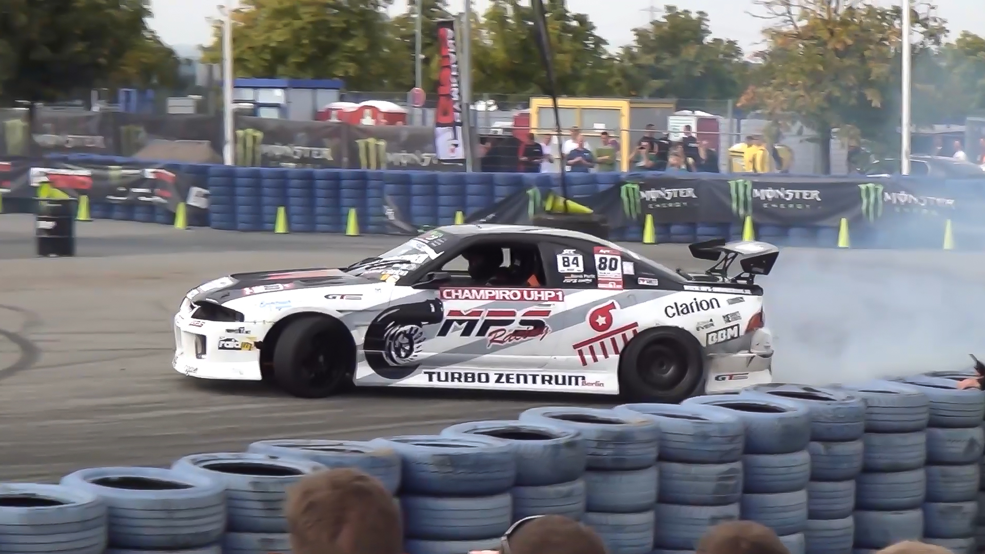 Skyline GT-R R33 – Drift Runs with Tire Smoke