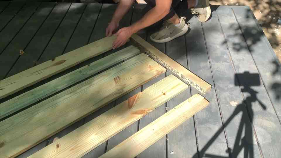 Why this DIY privacy screen beats lattice every time
