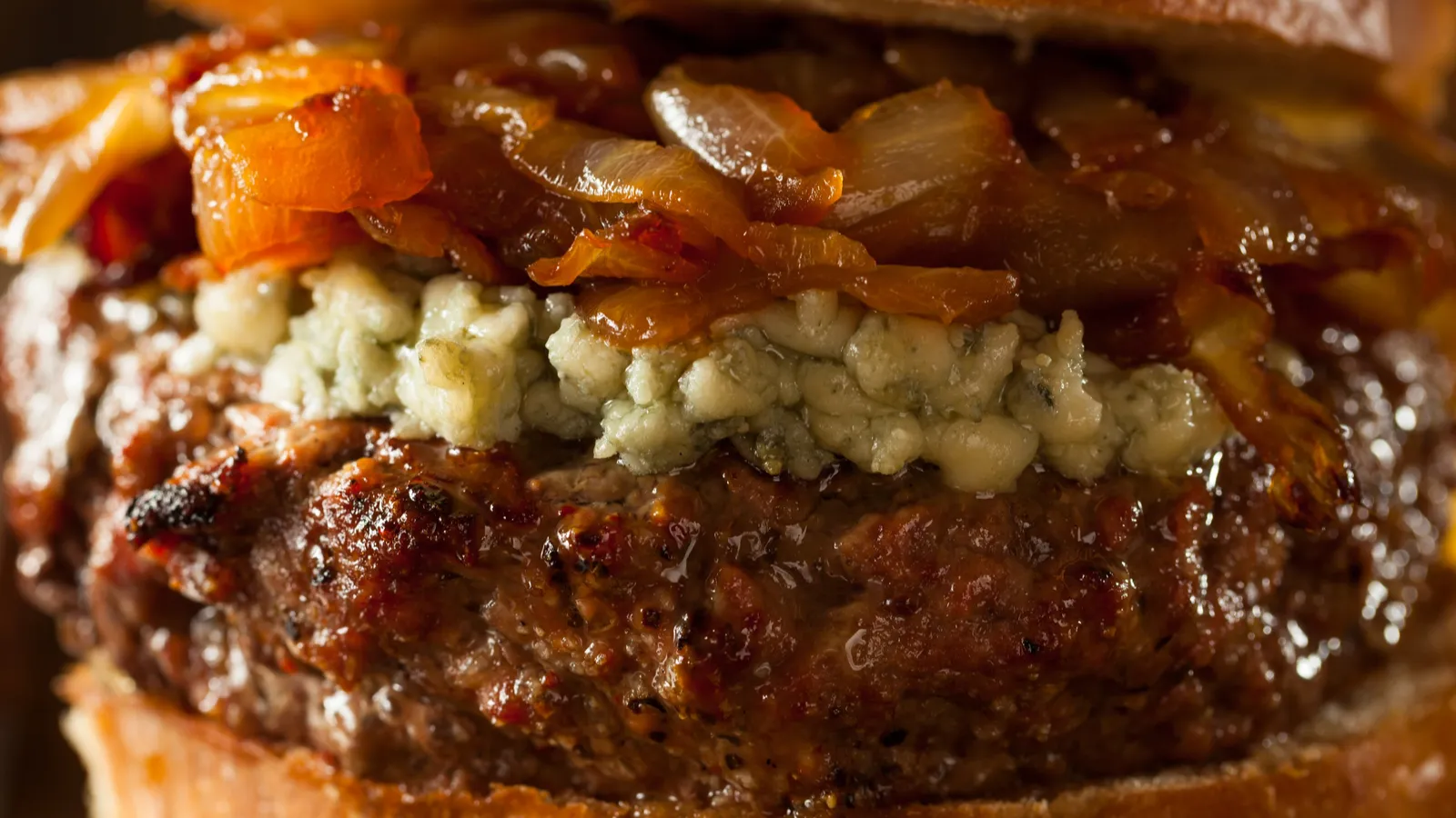 Whataburger’s sweet and spicy bacon burger lives up to the hype