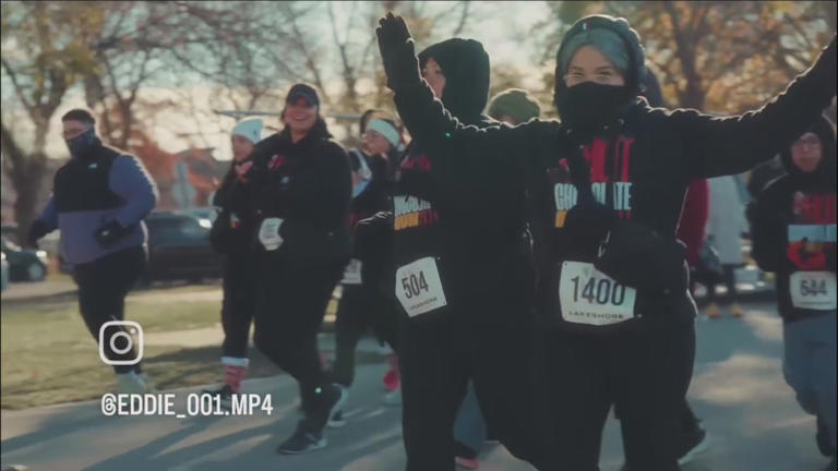 Abuelita 5K Brings Chicago Neighbors Together as ICE Activity Continues