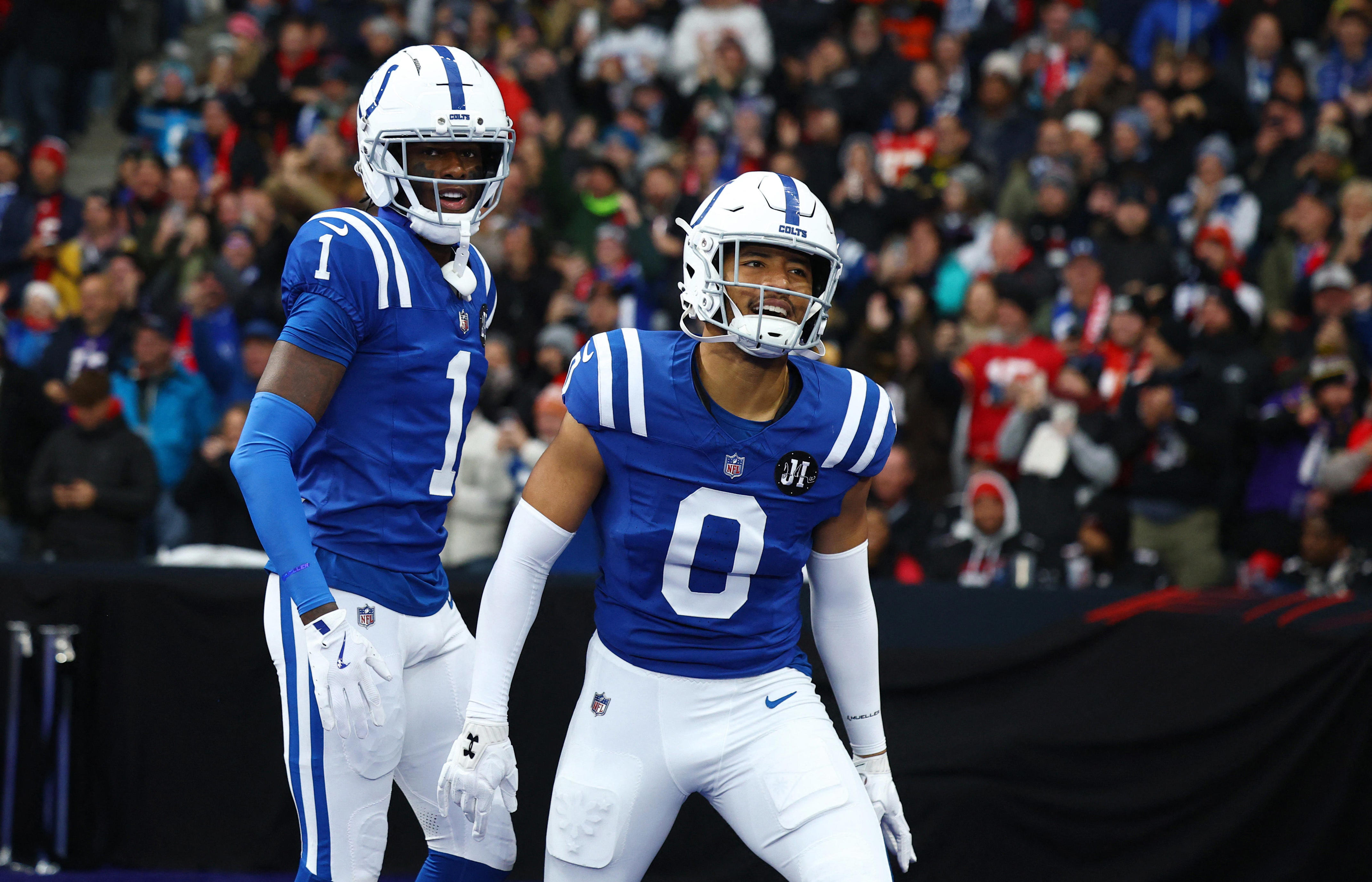Indianapolis Colts vs. Chiefs Week 12 betting odds, moneyline, over/under