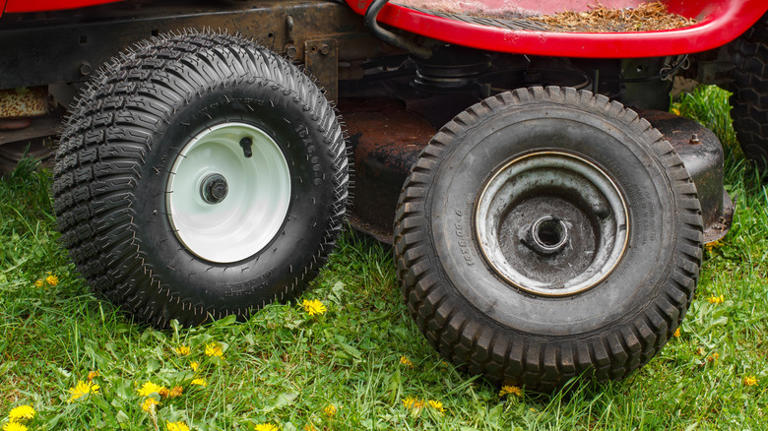 How And When To Replace Your Riding Lawn Mower Brakes