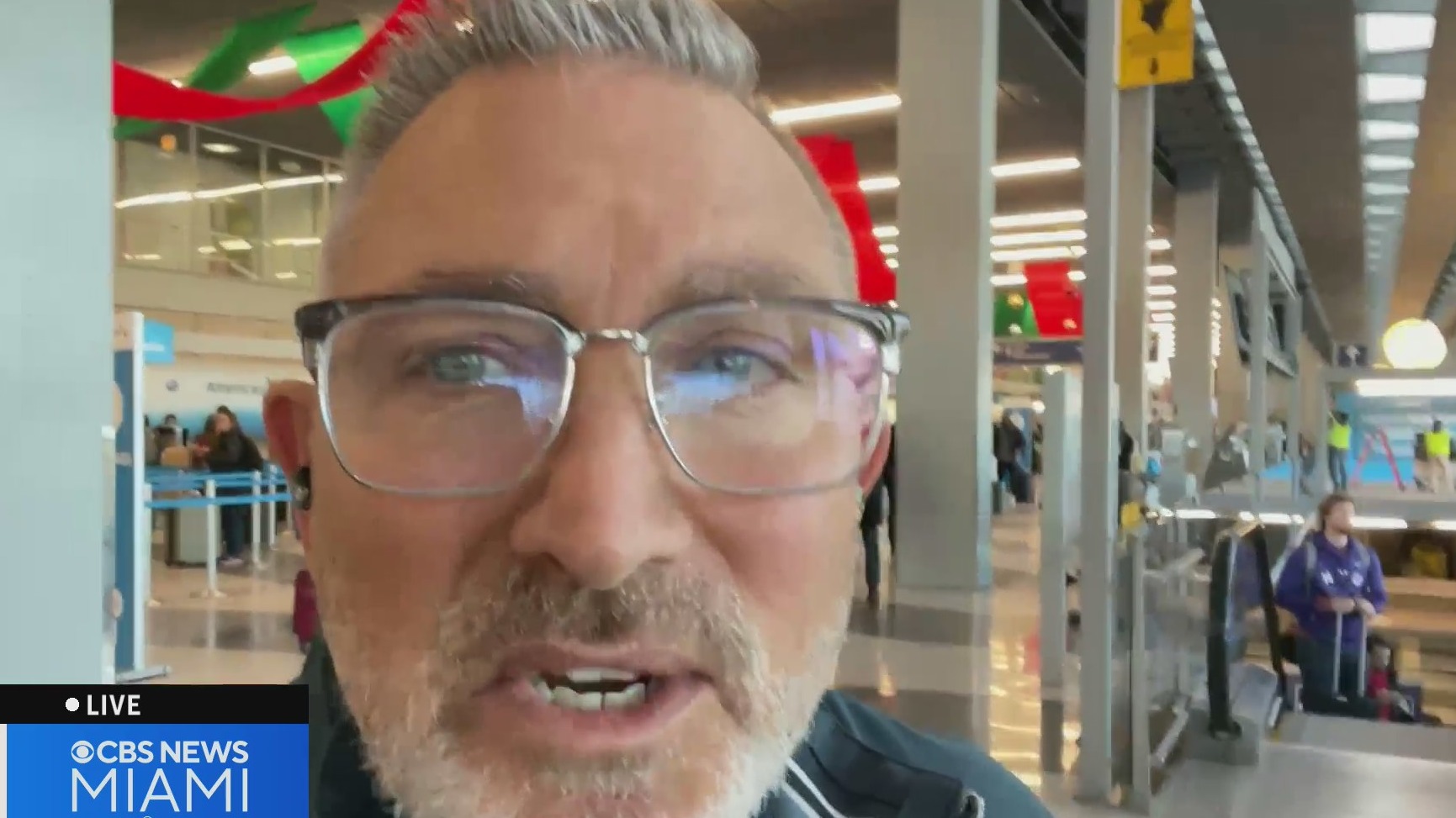 CBS Miami reporter Ted Scouten stuck in Chicago amid flight cancellations