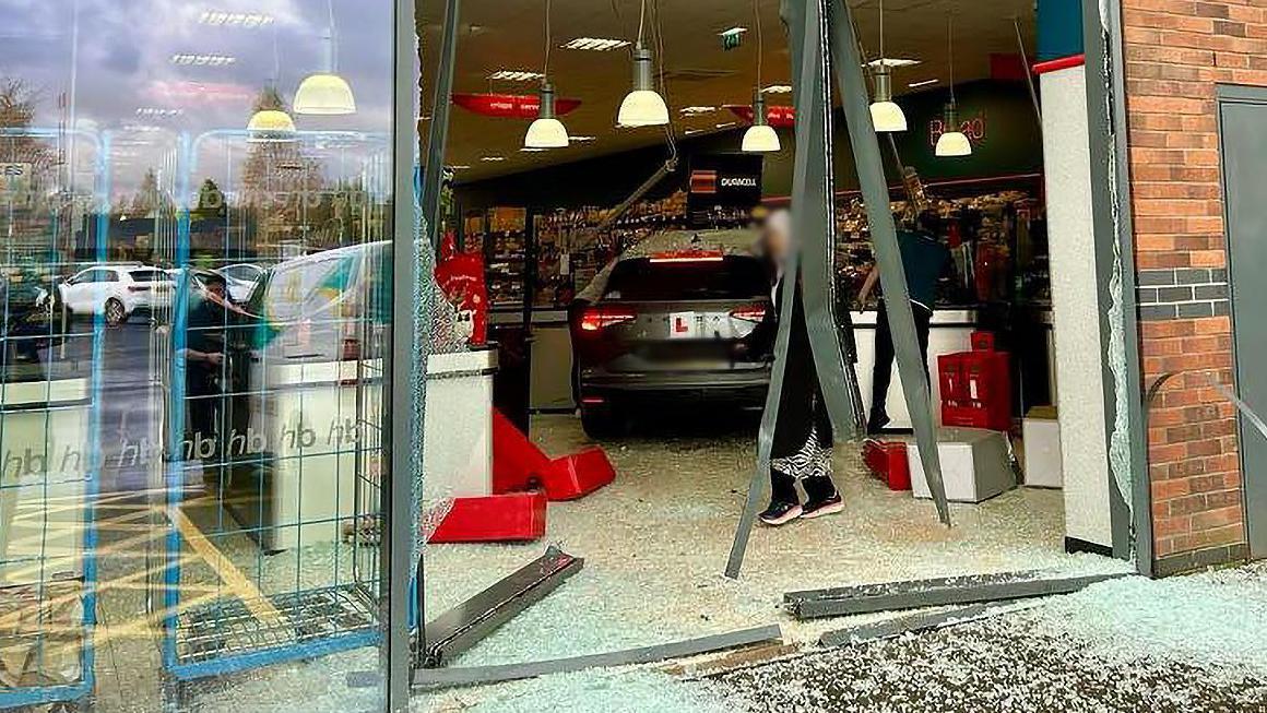 Learner vehicle smashes through Home Bargains storefront