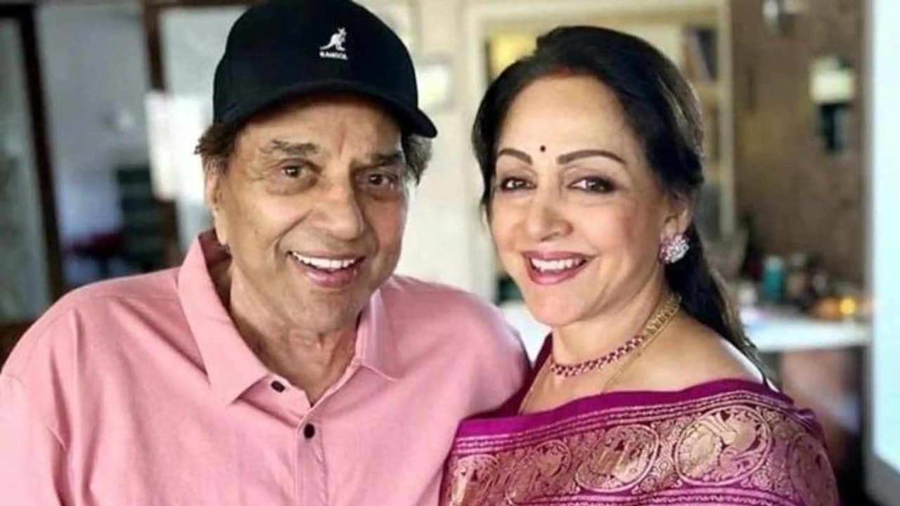 Converted to Islam to Marry Dream Girl: Here's Dharmendra - Hema Malini ...