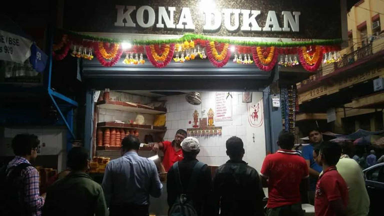 In Kolkata, Kona Dukan Serves A 77 Year Legacy Of Malai Toast