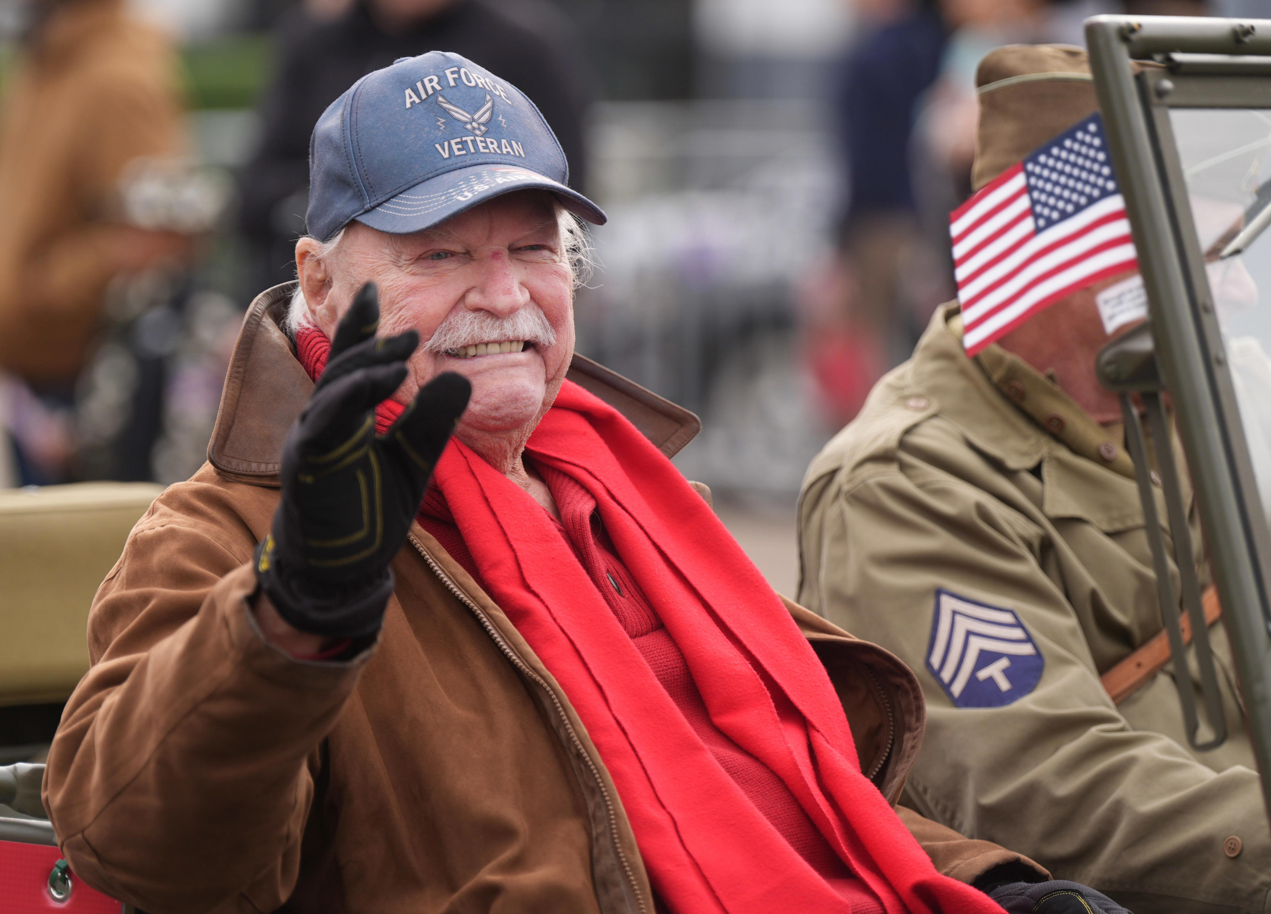 Louisville's founder, longtime actor to receive Hometown Hero banners