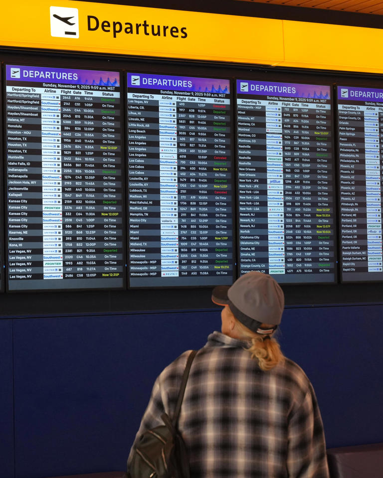 John Glenn Columbus flight cancelations continue as shutdown deal looms ...