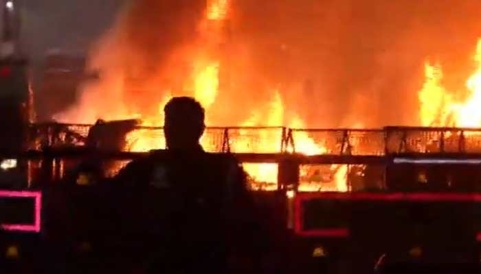 Delhi Blast: Serial Explosions Rock Red Fort Area, Several Feared Dead ...