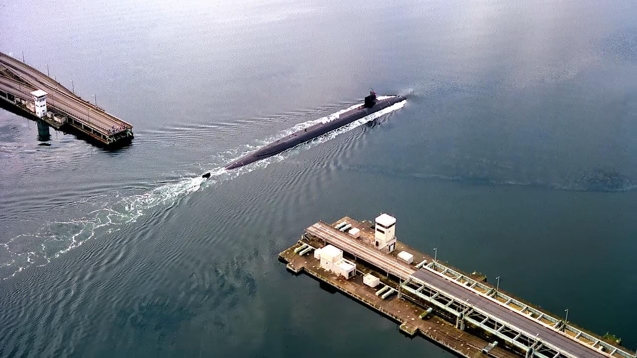 How Floating Bridges Defy Nature With Hidden Engineering