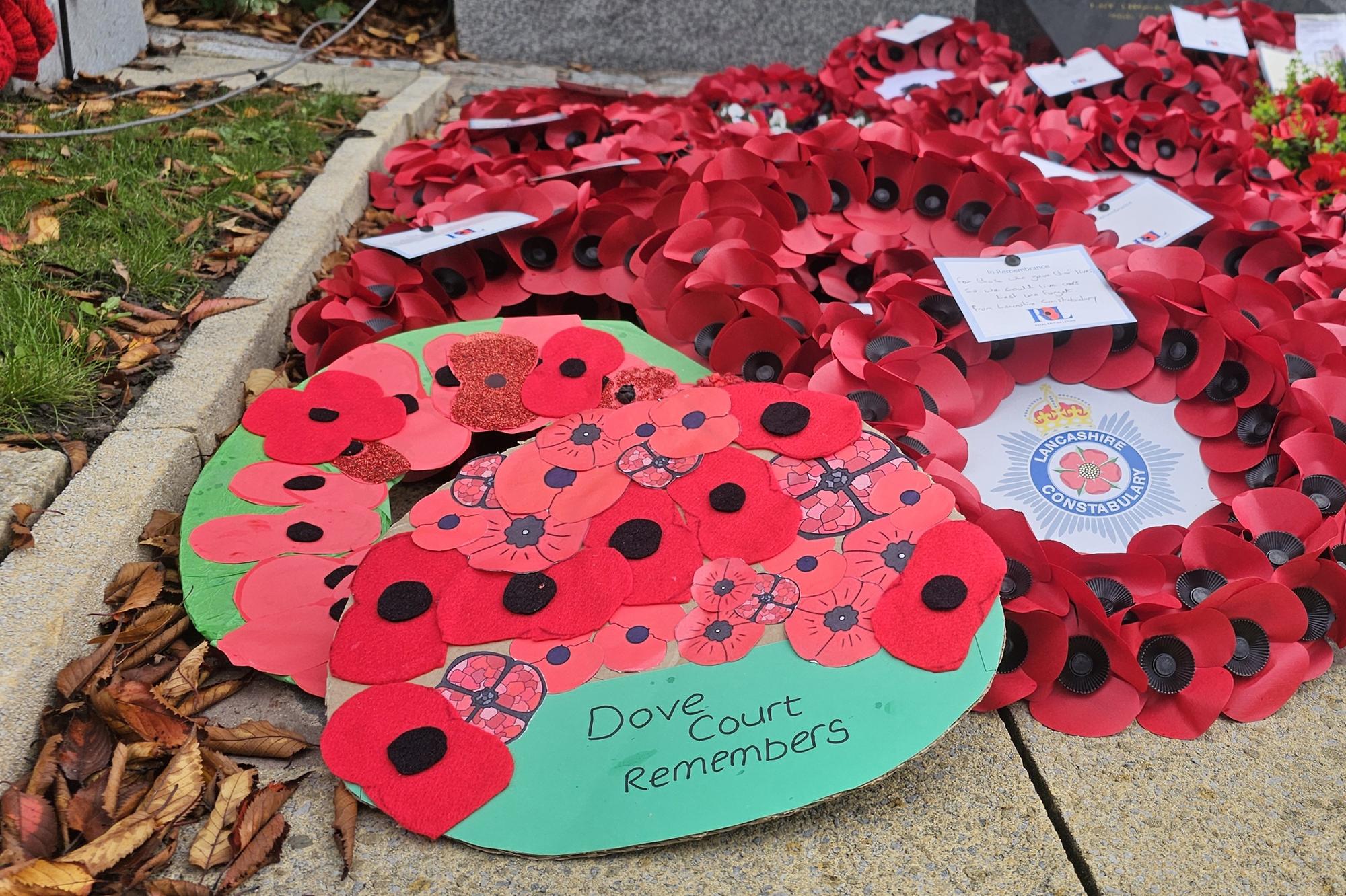 Dove Court Care Home residents honour the fallen on Remembrance Sunday ...