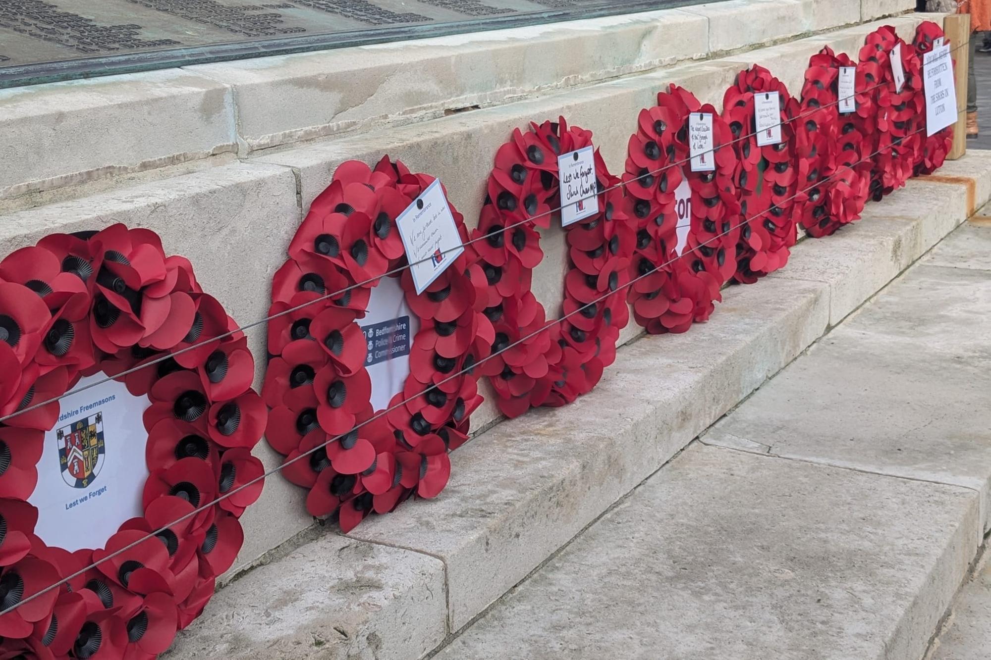 Communities across Luton, Dunstable and Barton-le-Clay mark Remembrance ...