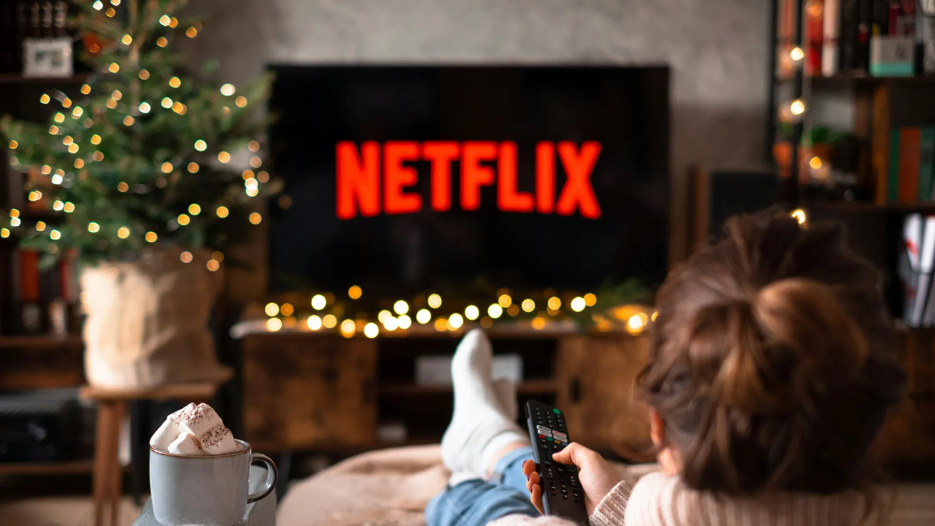 Slecht nieuws voor serie-bingers? Netflix-abonnementen worden wéér duurder