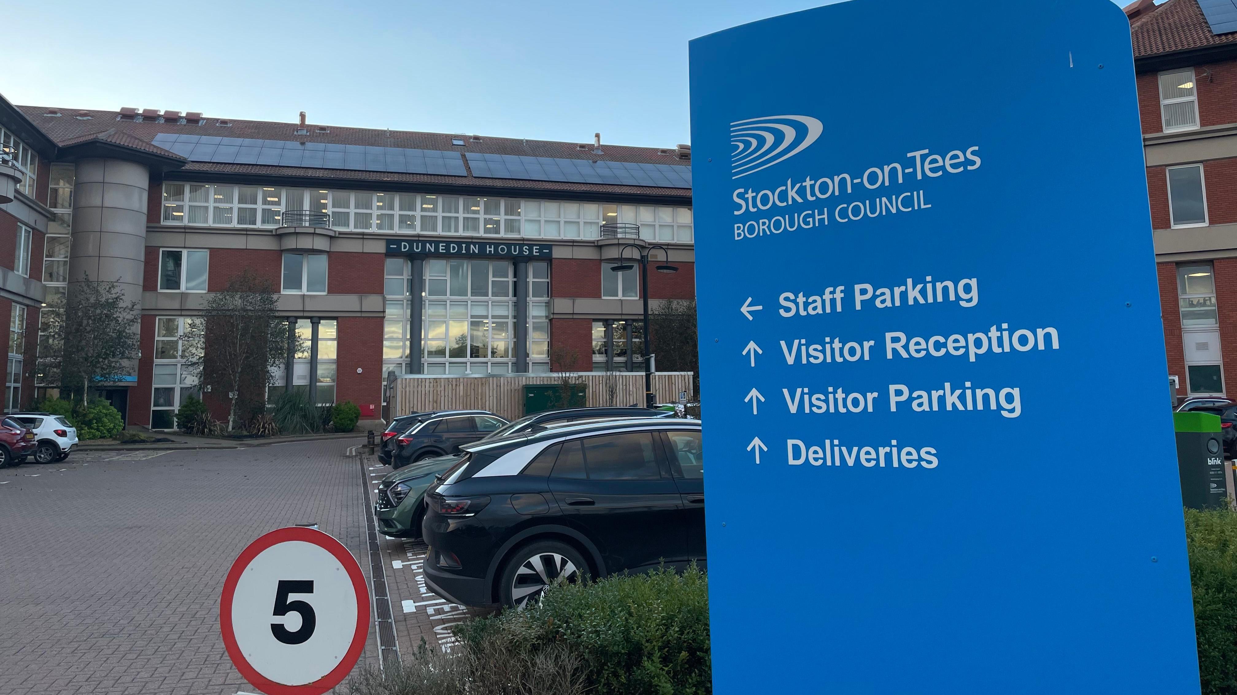 Cycleway plan stalls over off-road bike concerns