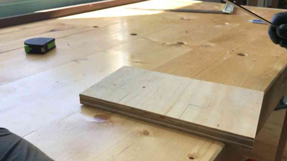 DIY tool organizer for the workshop. (1080p_50fps_H264-128kbit_AAC)