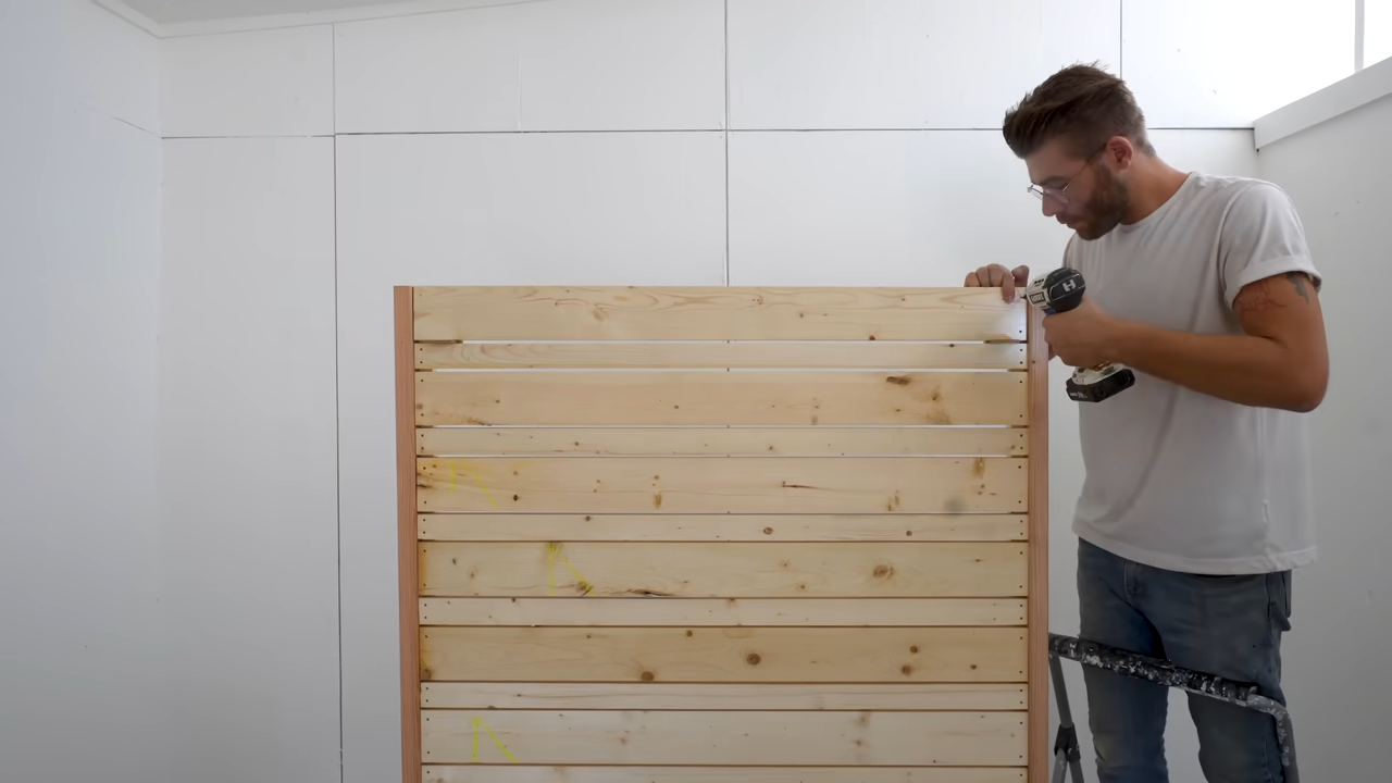 How to build a DIY mobile planter that doubles as a privacy screen