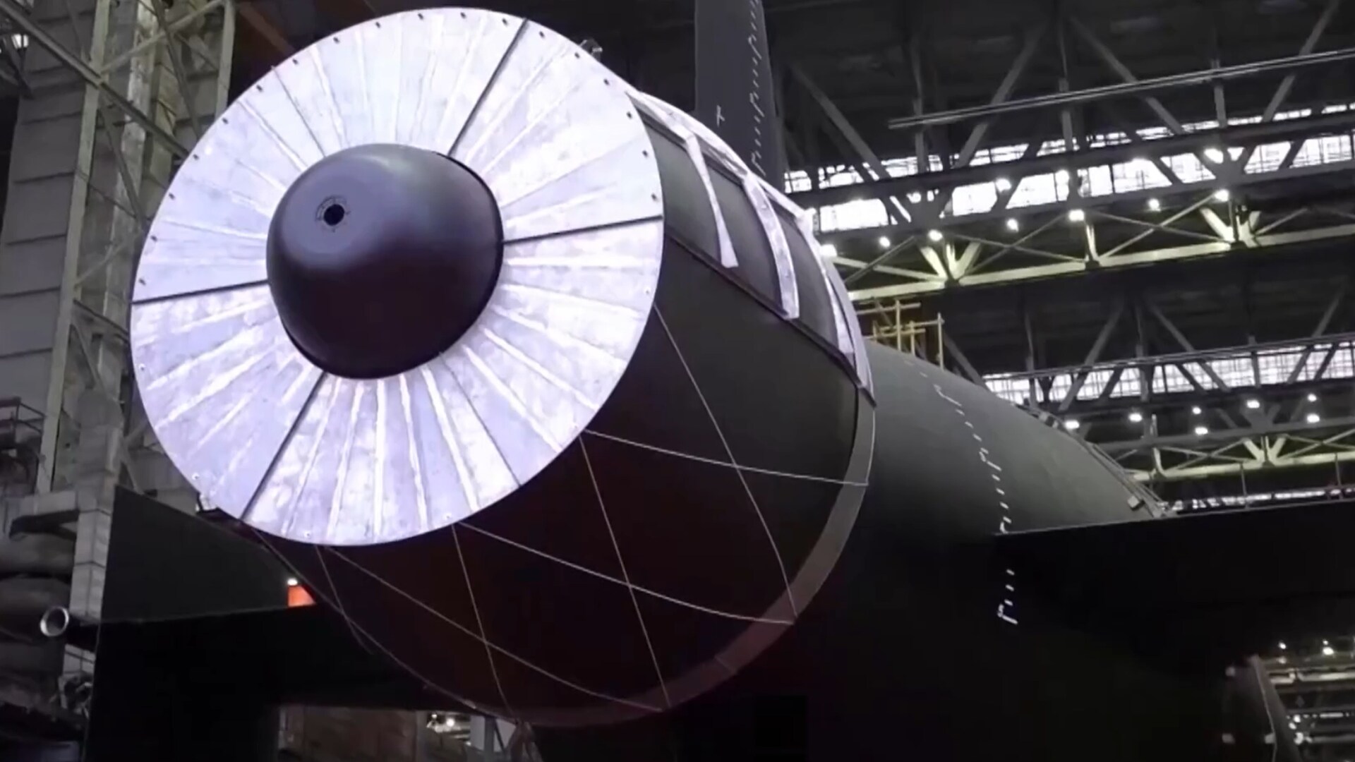 Bei Putins neuem Atom-U-Boot bleibt Front verhüllt - das hat ...