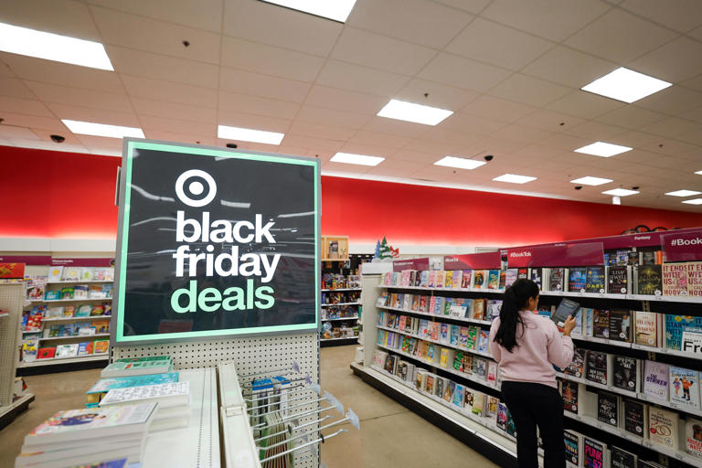 See Black Friday hours for Target, Walmart, Ulta and more stores