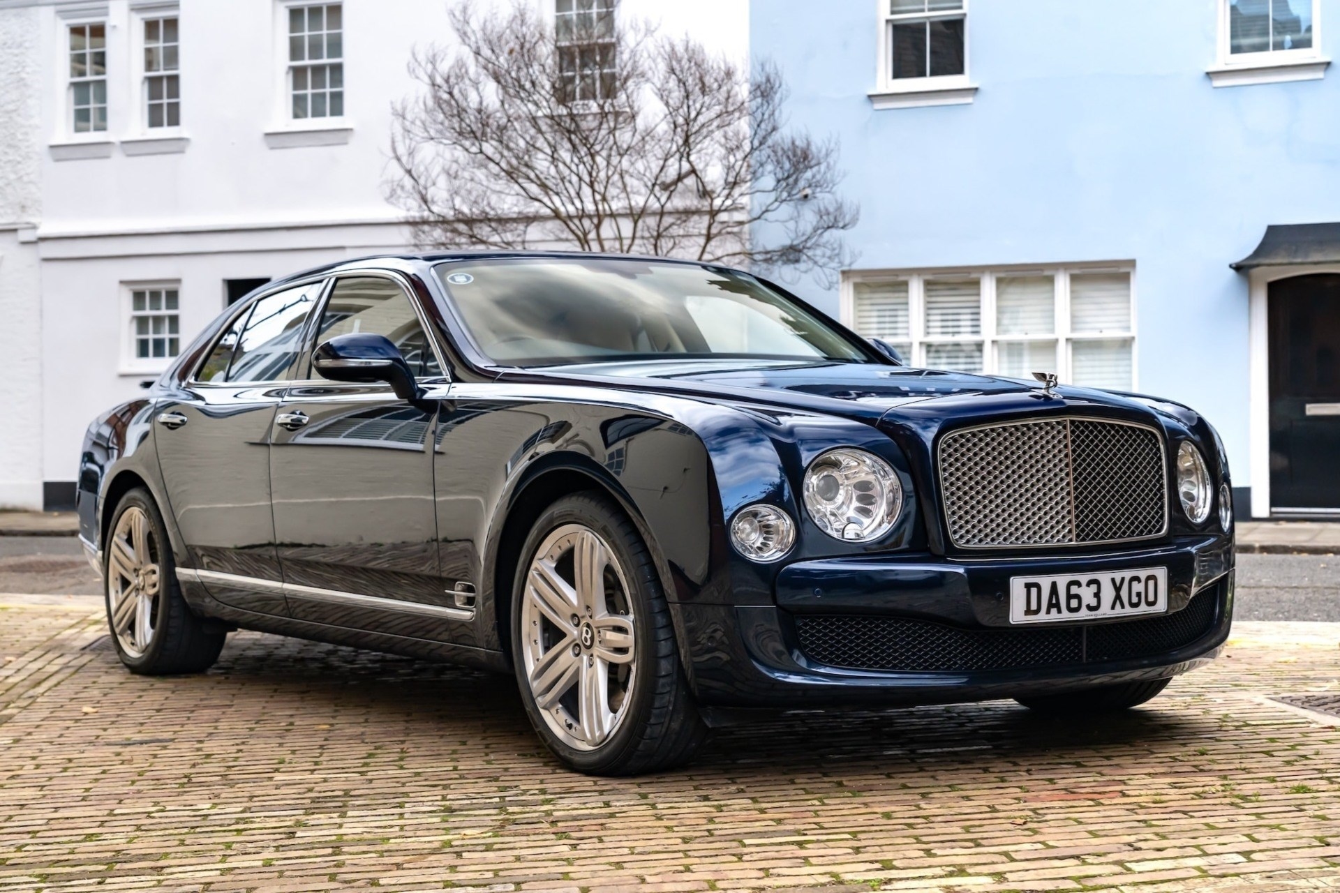 Στο σφυρί η Bentley Mulsanne του βασιλιά Κάρολου