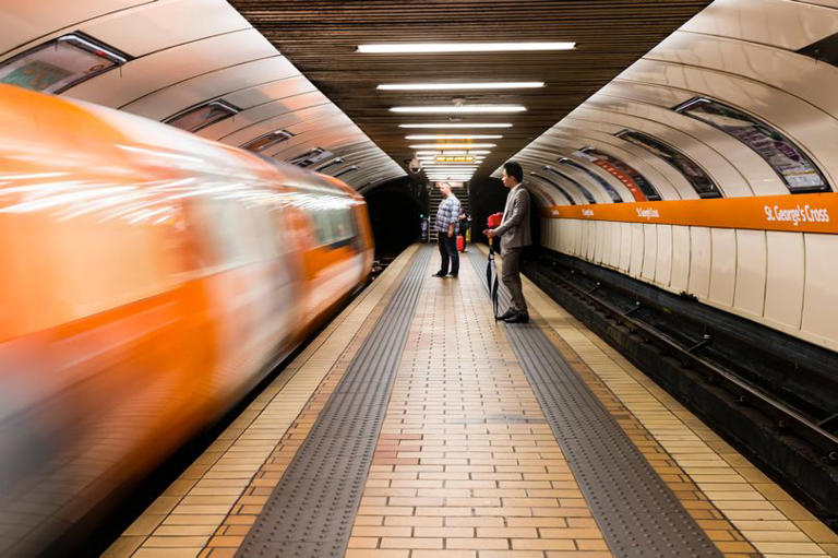 Glasgow Subway suspended in both directions as Monday commuters face ...