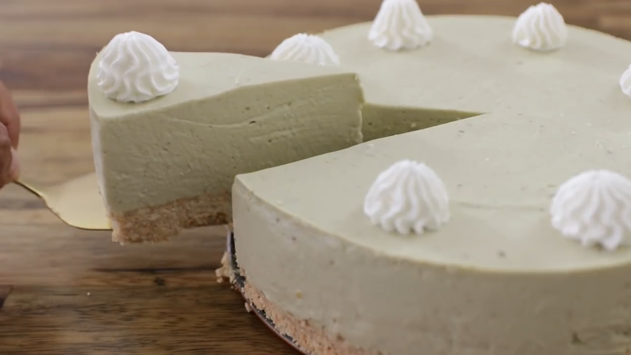 No-Bake Avocado Cheesecake Recipe