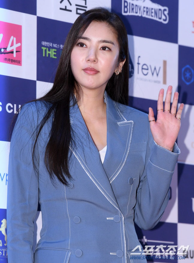 Son Dam-bi ♥ Lee Kyu-hyuk, 7 months after giving birth to his daughter ...