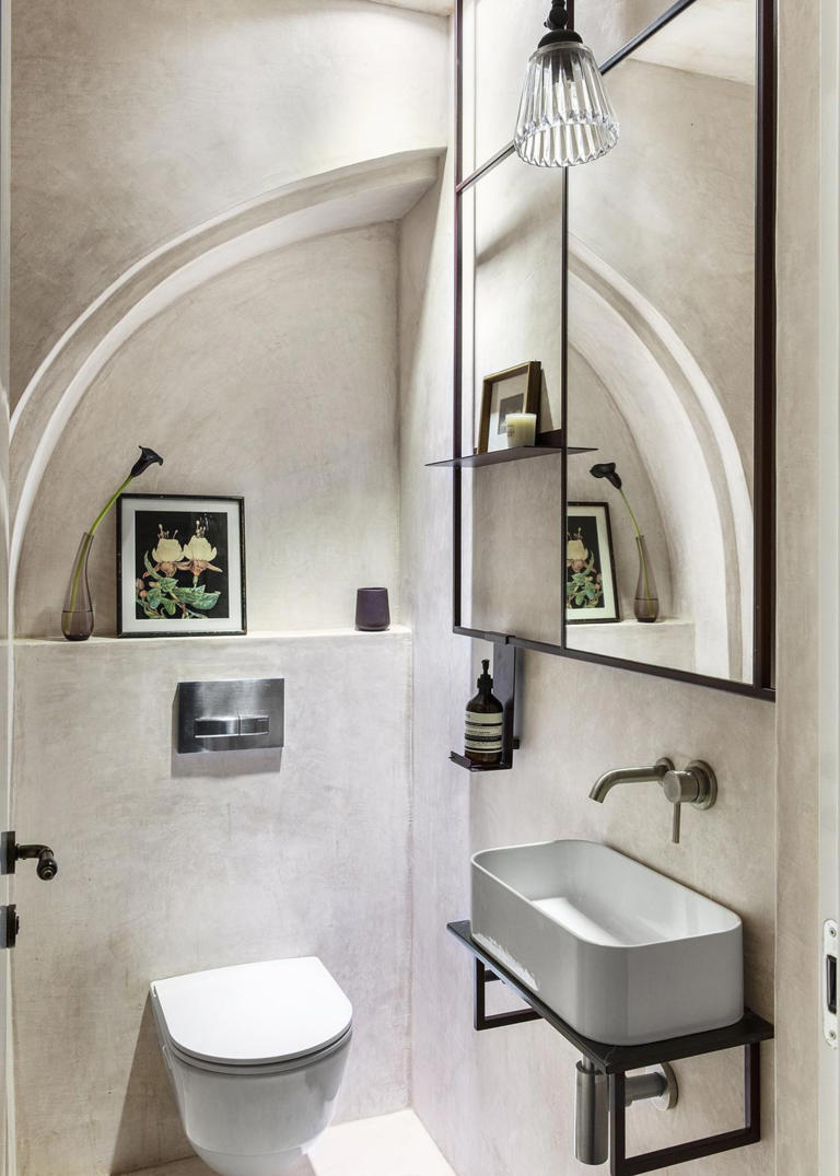 This Is the One Golden Rule for Bathroom Layouts Designers Say They ...