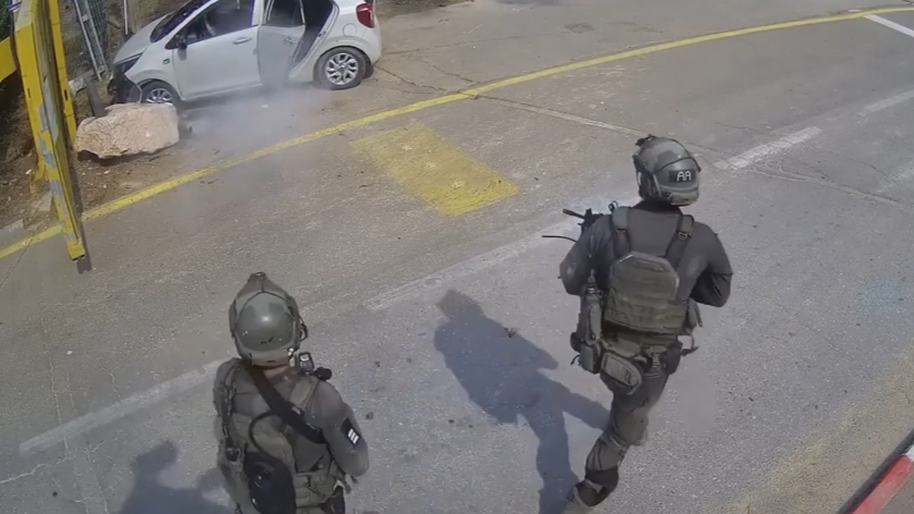 Watch Israeli Special Forces Storm Terrorists in Heroic Civilian Rescue