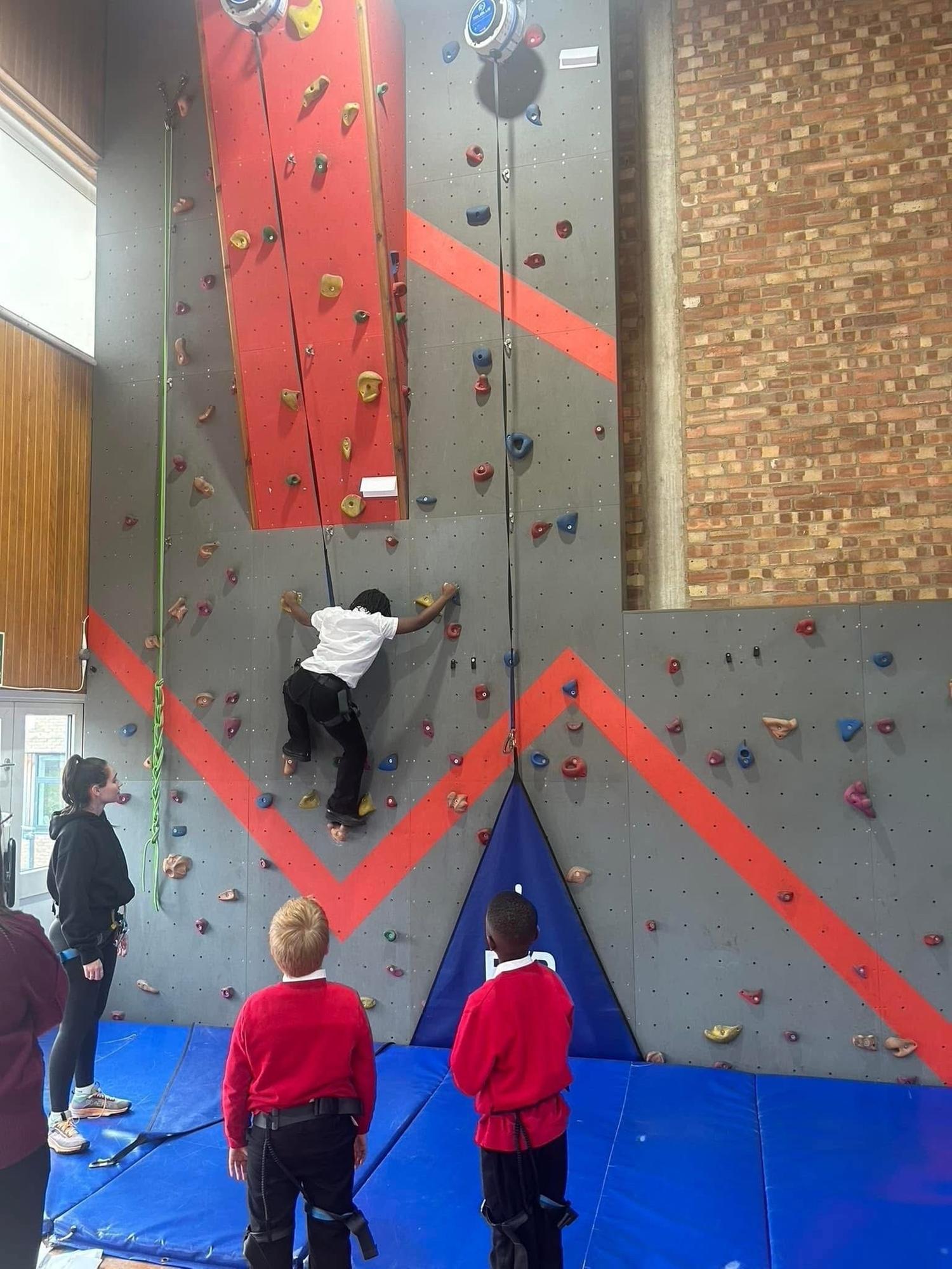 First primary school joins growing Northamptonshire Trust