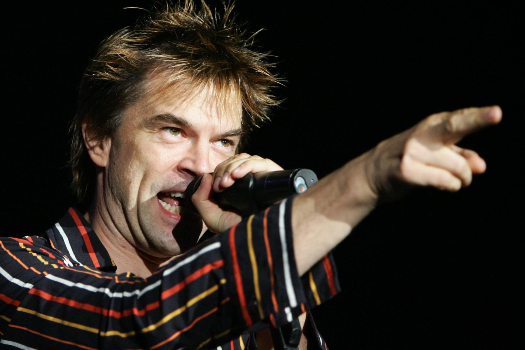 „Trink aus! Wir müssen gehen“: Die Toten Hosen spielen 2027 ein Open ...