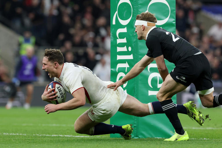 Mitchell wants to make it four from four after England's superb success ...