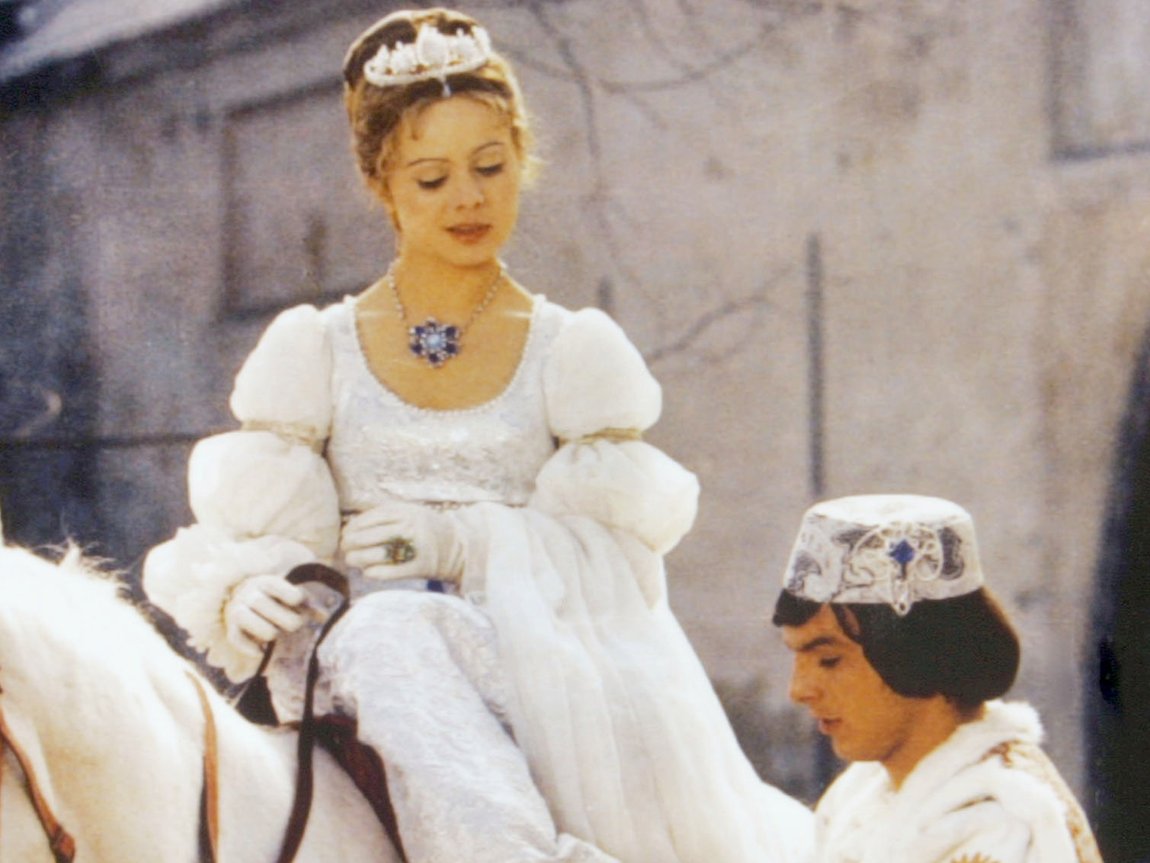 Christmas Classics on ARD: "Aschenbrödel" Four Times - "Sissi" Missing