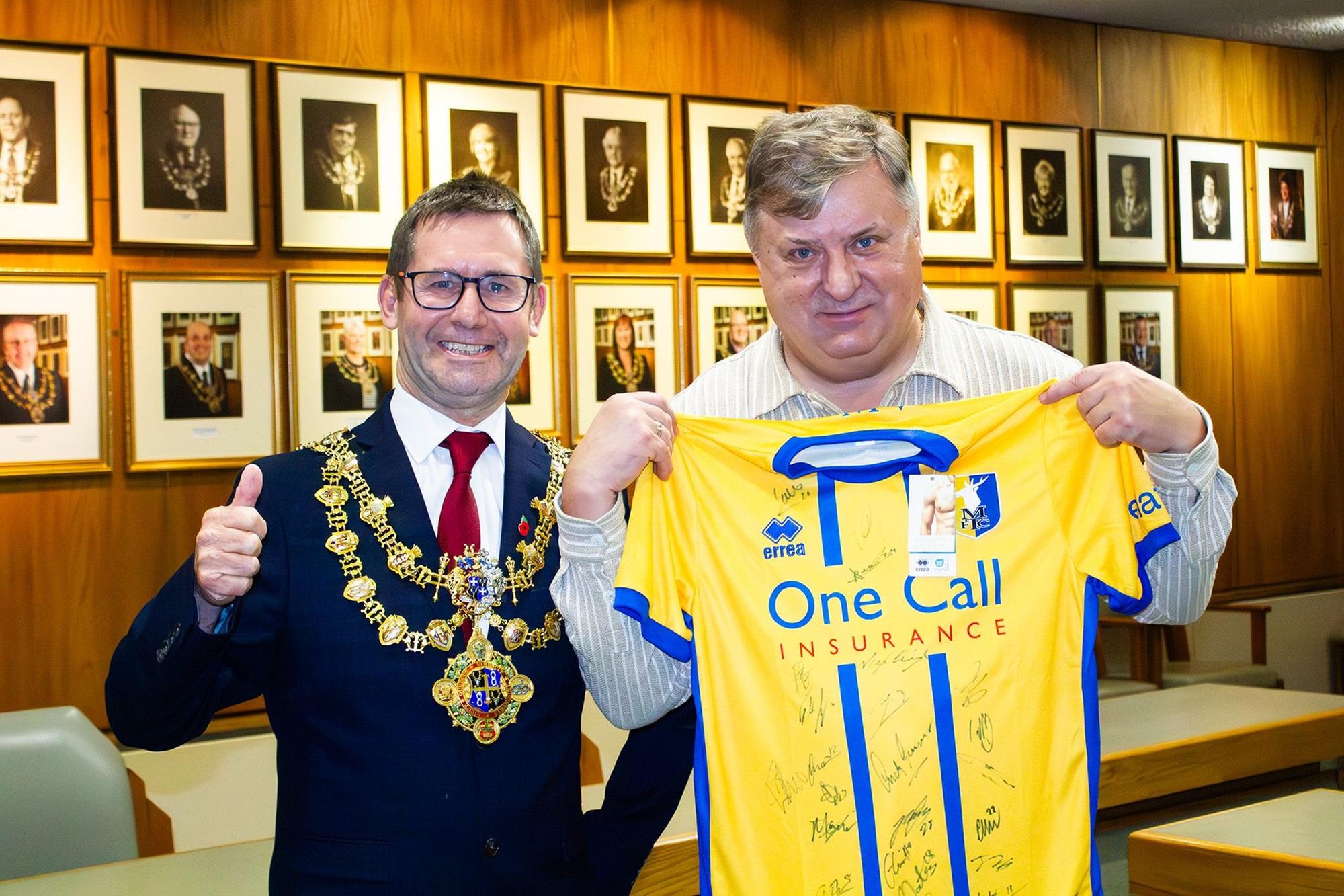 Mansfield welcomes Mayor of Stryi to Civic Centre