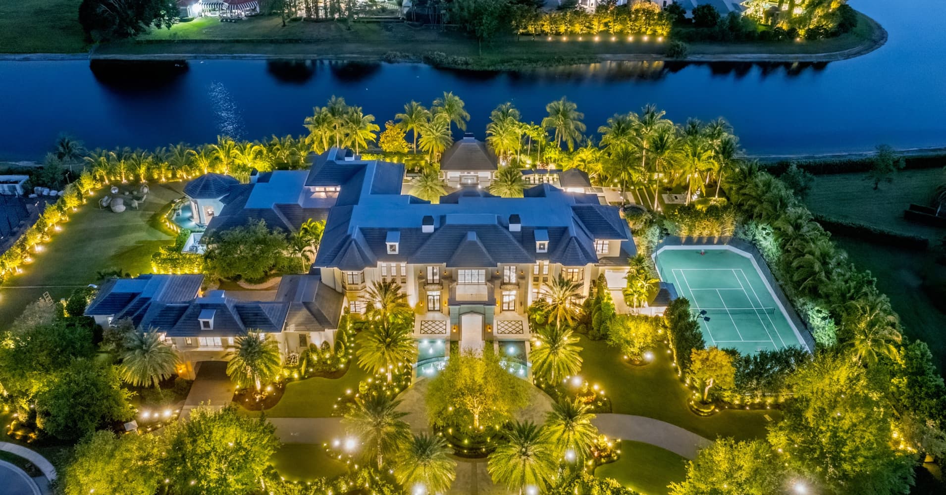 Video Inside Mark Wahlberg S New 37 Million Mansion In Delray Beach Fl