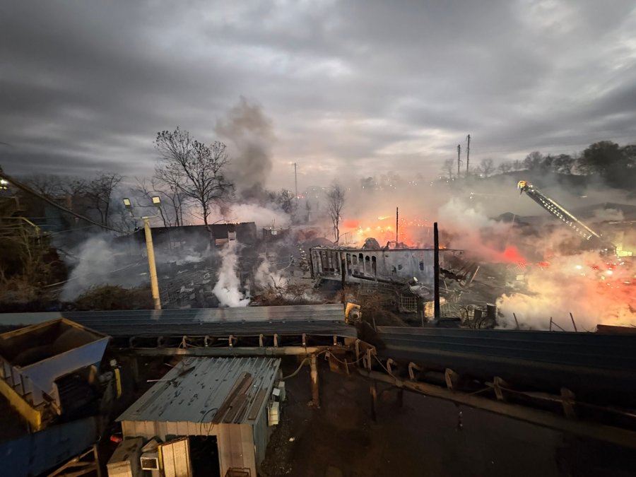 WATCH: Crews battle fire near recycling plant in Prince George’s County