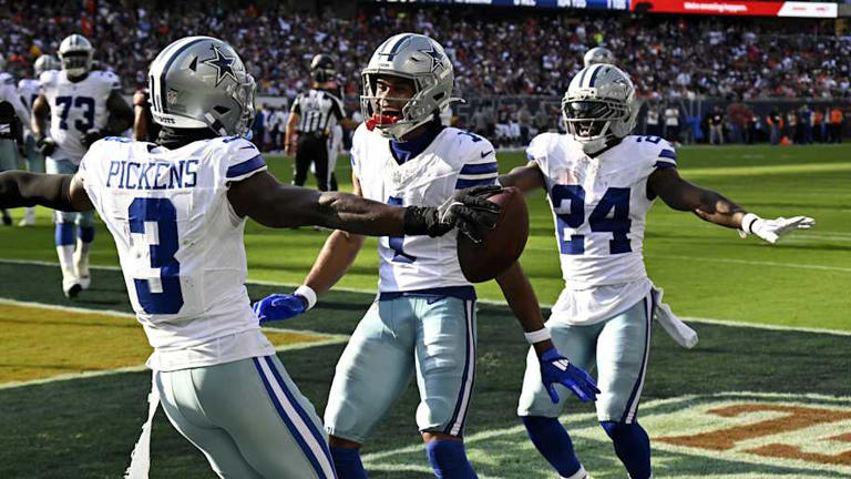 3 best Cowboys player prop bets for Week 11 vs Raiders