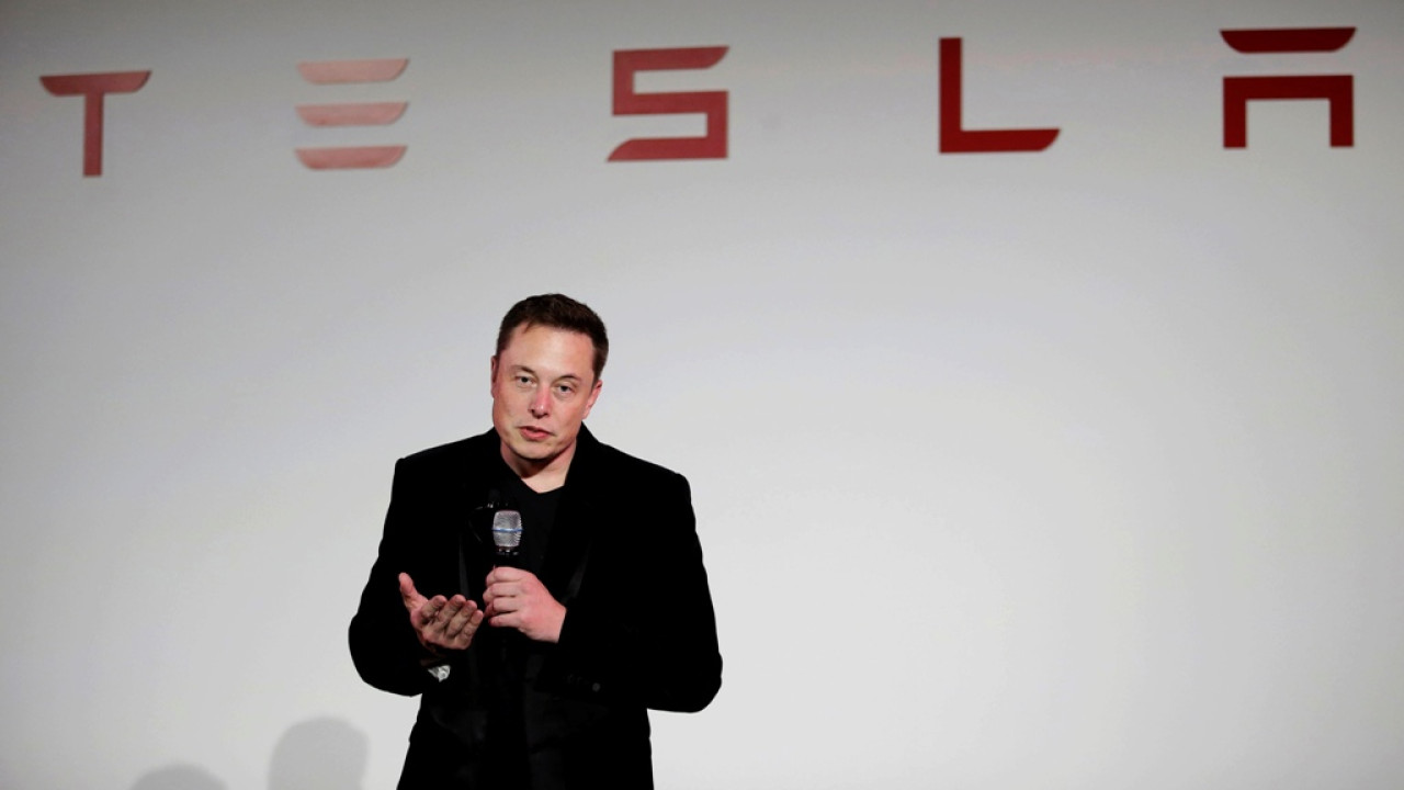 Tesla: Το 41% των οδηγών θα απέφευγε το αυτοκίνητο του Ιλον Μασκ για ...