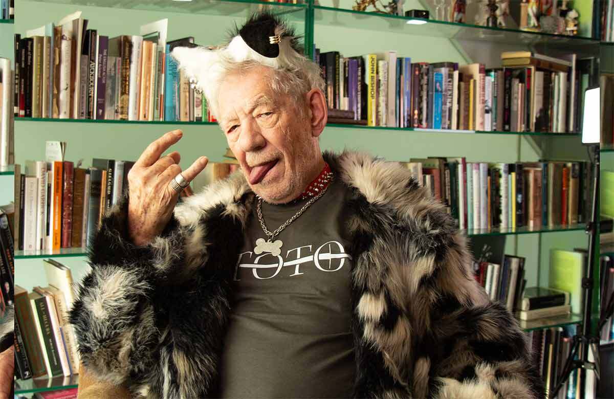 Sir Ian McKellen stars in Christmas pantomime alongside Jeremy Corbyn