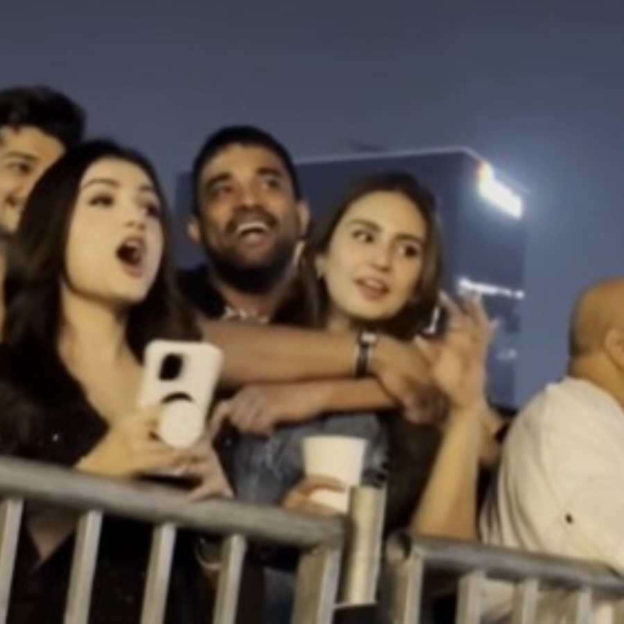 WATCH: Huma Qureshi and Rachit Singh’s Sweet Moment at Himesh ...