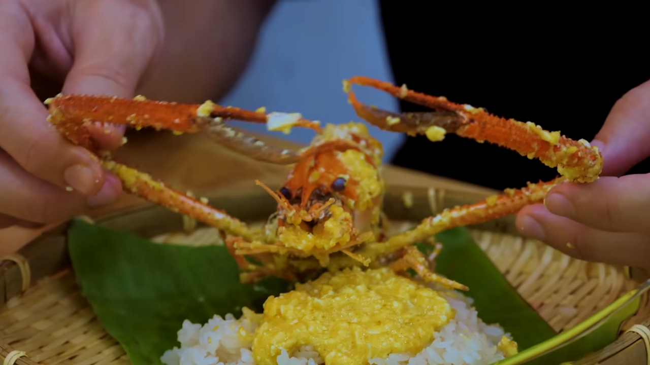 Bùi Viện food crawl – Saigon’s party street serves up amazing eats!