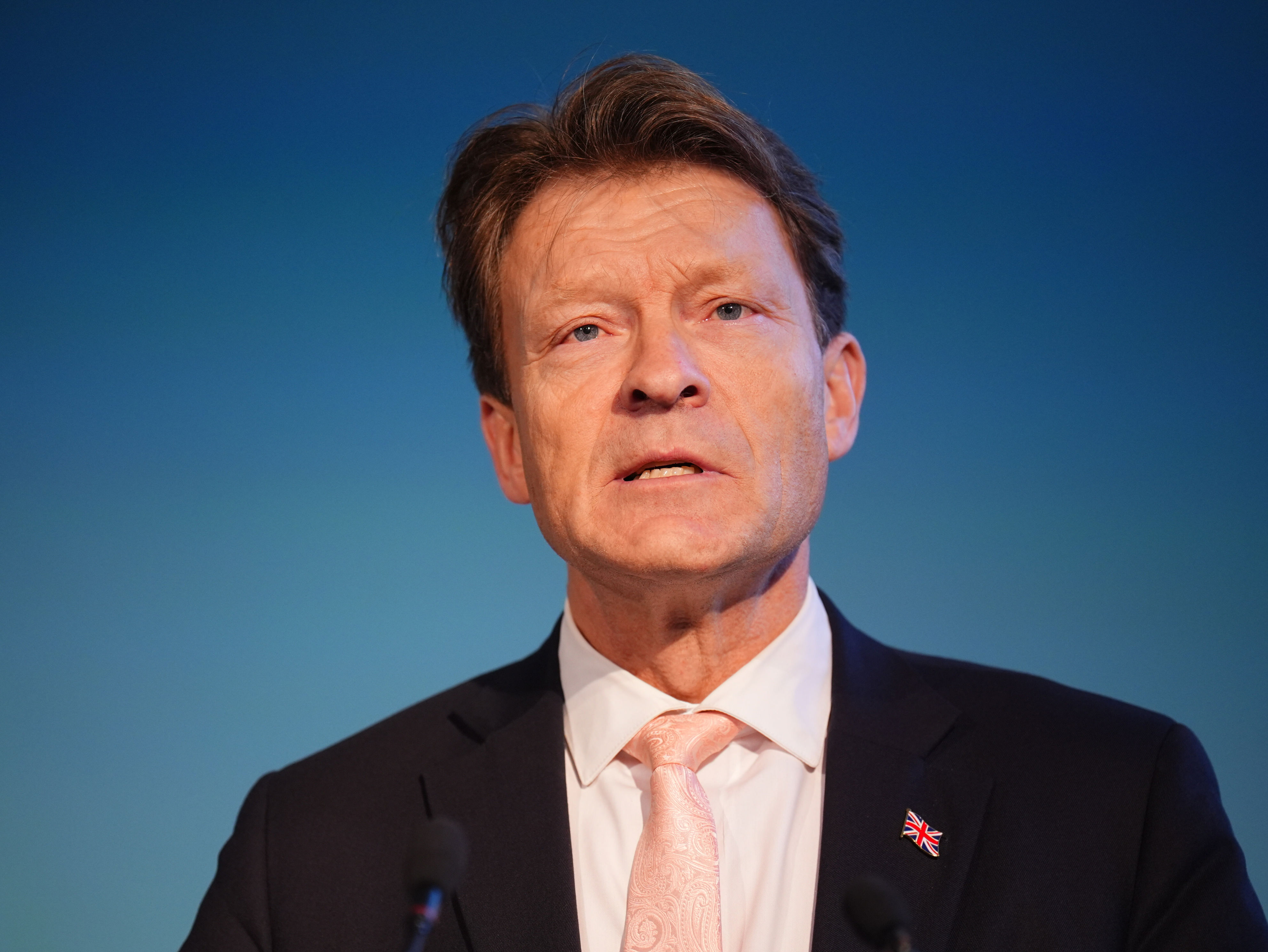 Sight of children wearing ear defenders in school is ‘insane’, Richard ...