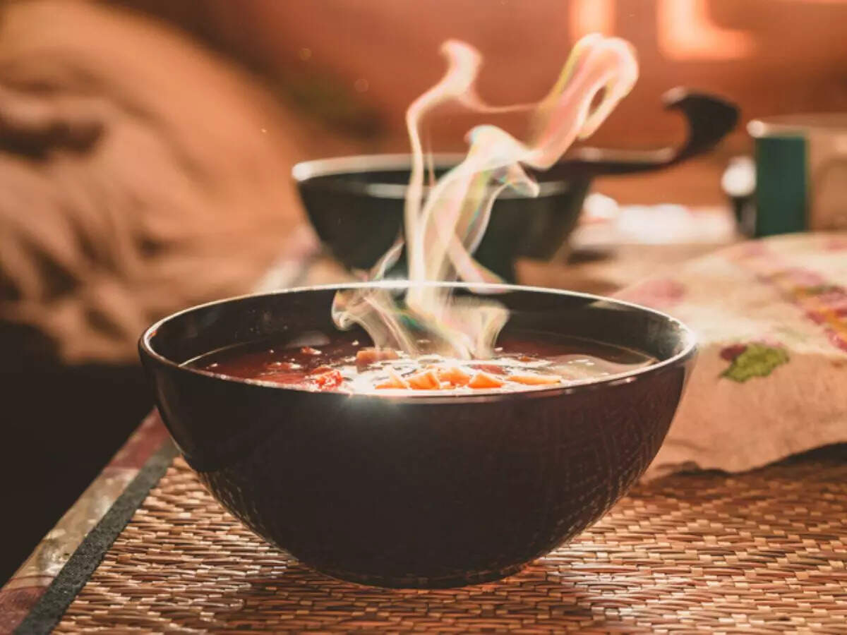 Afraid of microplastics altering your hormones? 5 simple kitchen steps ...