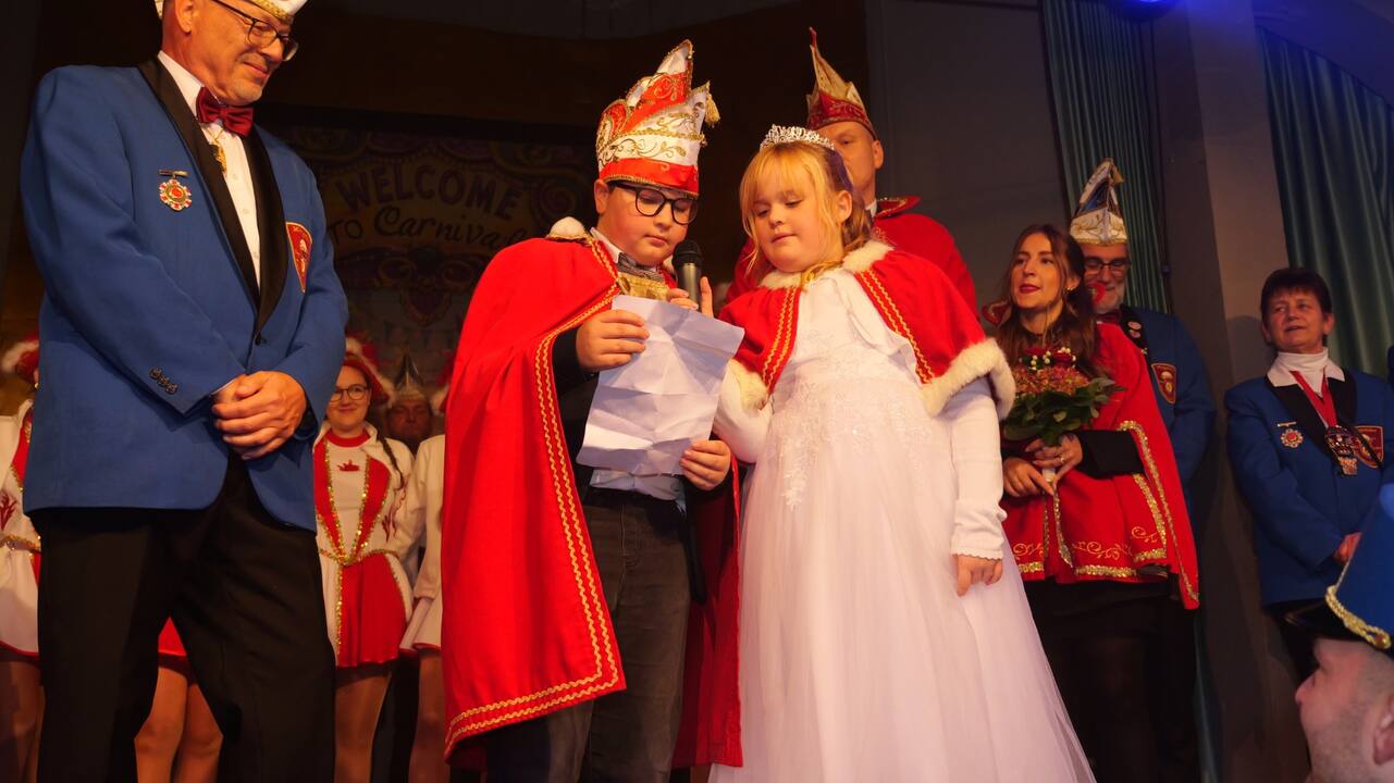 Bildergalerie: So lief die Sessionseröffnung des Mingeröder Carnevals ...