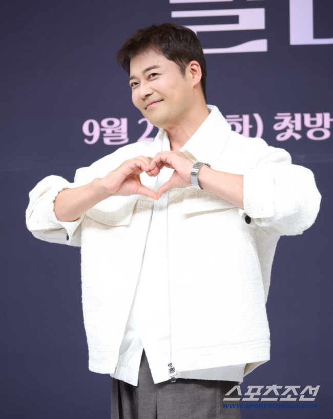 Jeon Hyun-moo, I thought he was in his prime playing 14 entertainment ...