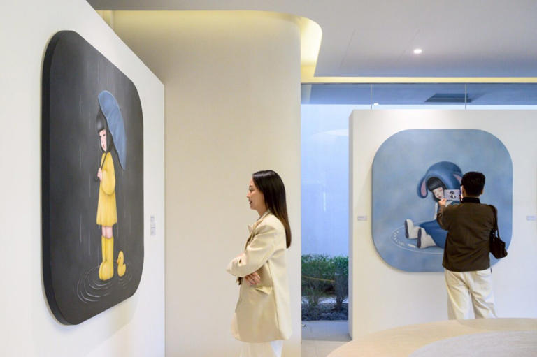 SC ผนึก Gentle Color จัดนิทรรศการศิลปะที่คอนโด เรอเฟอเรนซ์ เอกมัย