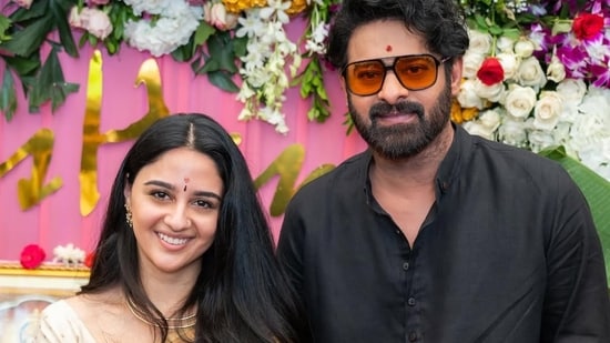 Prabhas, Imanvi's period film Fauzi confirmed to release in 2 parts ...