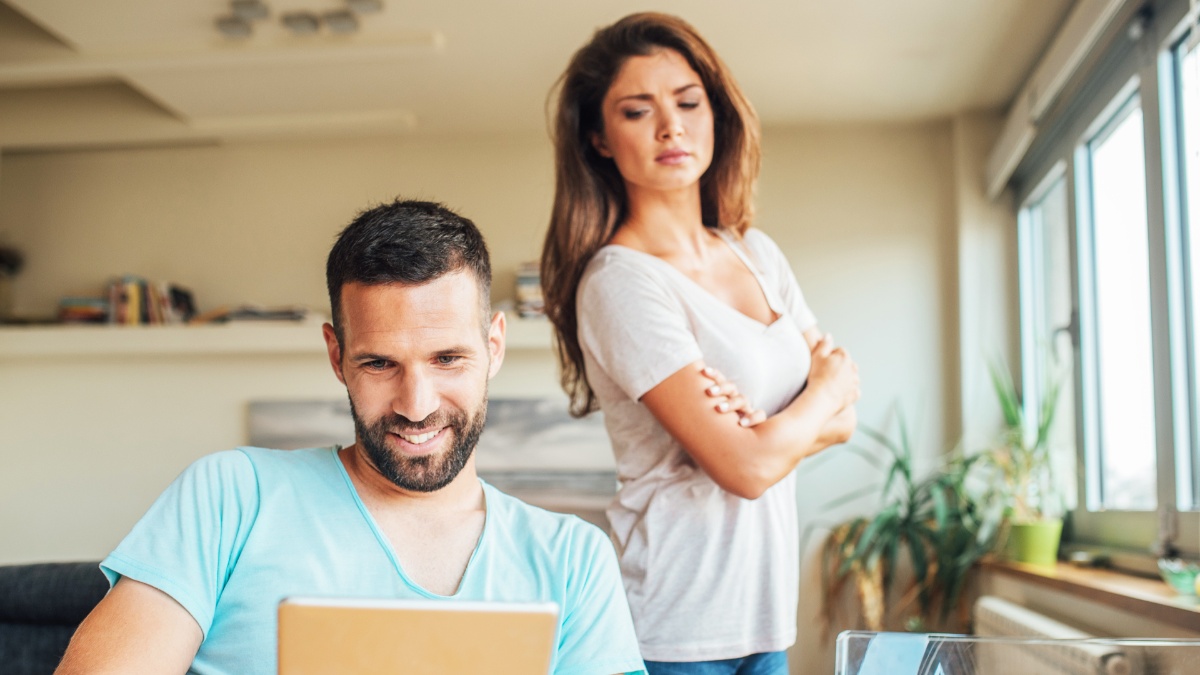 The Honest Mirror: 5 Signs You Might Be the Toxic One in Your ...